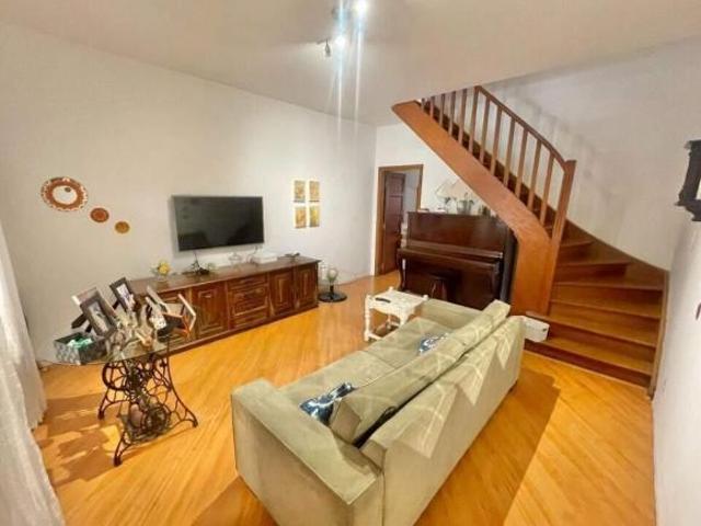 Sobrado Residencial de 146 m² com 2 Vagas em Vila Assunção, Santo André – Financiamento Disponível