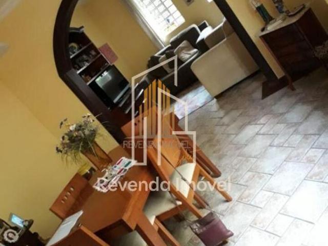 SOBRADO RESIDENCIAL DE 170M² NO RIO PEQUENO COM 3 DORMITÓRIOS, 1 SUÍTE E 2 VAGAS Á VENDA