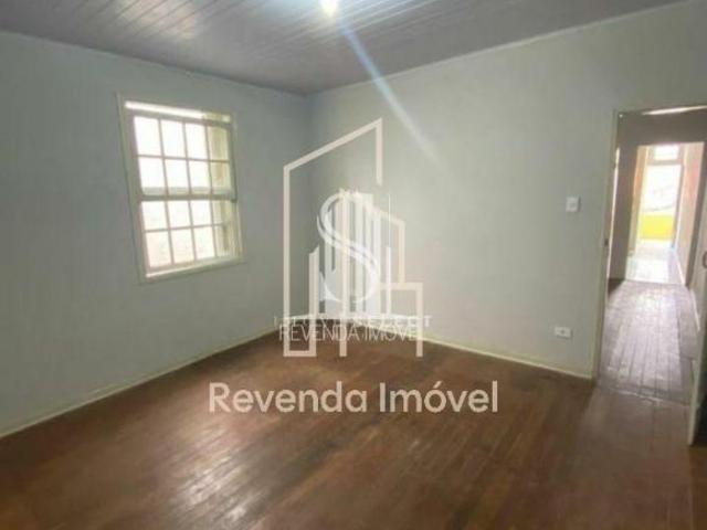 SOBRADO RESIDENCIAL DE 220M² COM 2 DORMITÓRIOS, 2 BANHEIROS, E 2 VAGAS Á VENDA NA REGIÃO DE PERDIZES