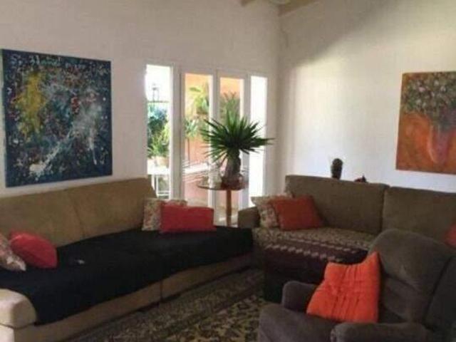 Sobrado Residencial de 3 suítes com 4 vagas em Vila Assunção, Santo André – Financiamento Sim