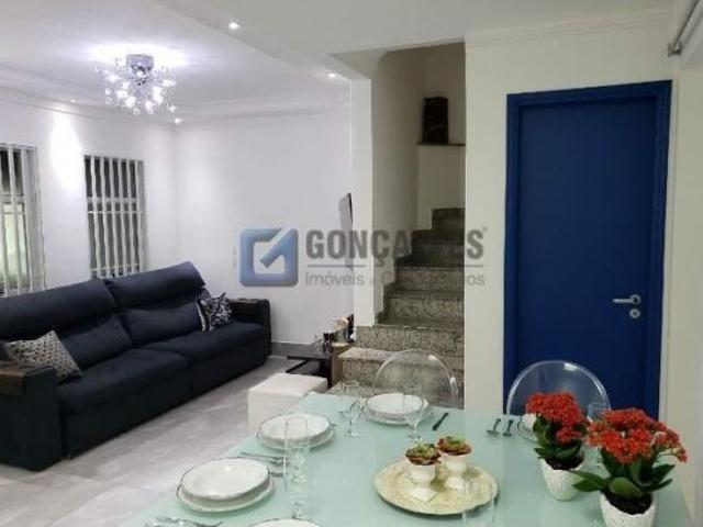 Sobrado Residencial de 3 Quartos com 2 Vagas em Santa Terezinha, SBC R$800.000