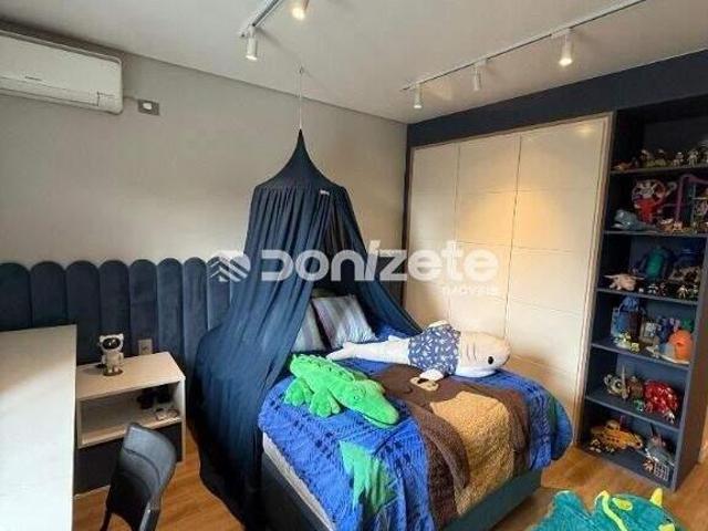 Sobrado Residencial de 4 suítes, com Piscina em Jardim, Santo André – Financia e Aceita Permuta men