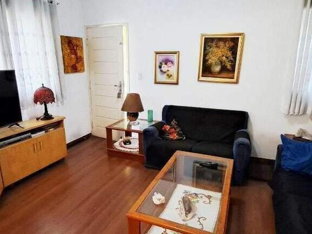 Sobrado Residencial de 5 Quartos com 3 Suítes em Vila Valparaíso, Santo André
