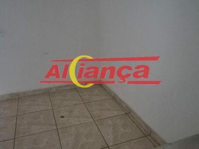SOBRADO RESIDENCIAL E COMERCIAL COM LOJA