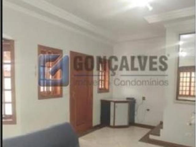 Sobrado Residencial em Nova Petrópolis – 3 Quartos, 5 Vagas, Lareira e Área Gourmet
