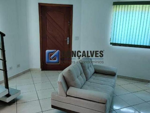 Sobrado residencial em Nova Petrópolis, São Bernardo do Campo – 3 suítes, 6 vagas, 220 m²