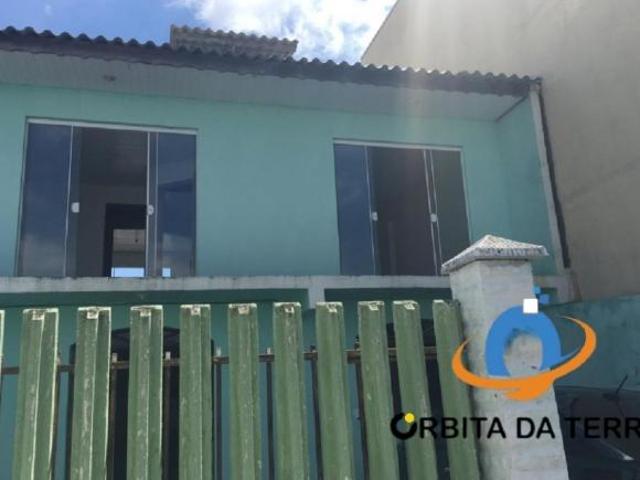 SOBRADO RESIDENCIAL EM ÓTIMA LOCALIDADE 3 dormitórios 2 Banheiro Cozinha ampla Sala de esta