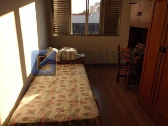 Sobrado Residencial em Assunção, São Bernardo do Campo — 4 Quartos, 4 Vagas, R$ 1.300.000
