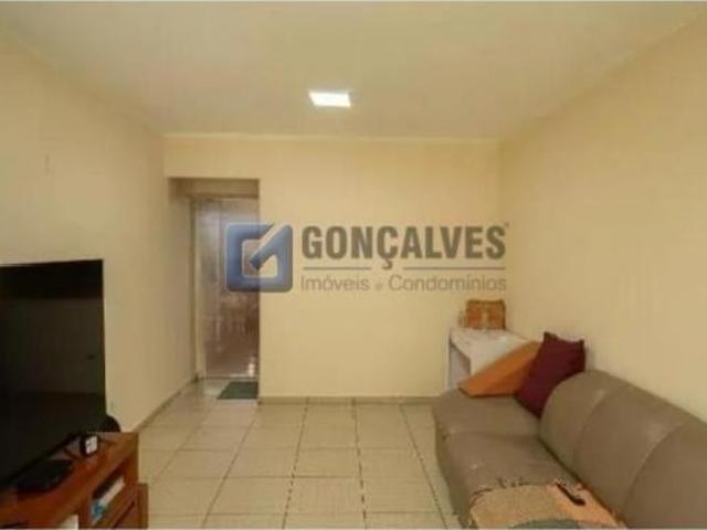 Sobrado Residencial em Assunção, SBC – 2 Quartos, 78m² Úteis com 1 Vaga