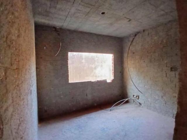 Sobrado residencial em construção à Venda com 195,94 m² de área construída, 3 quartos, Jardim Califo