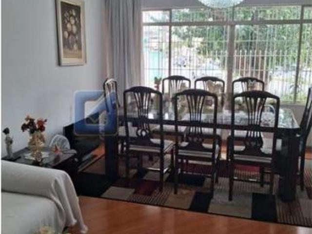 Sobrado Residencial em Jardim Chácara Inglesa, São Bernardo do Campo – 3 quartos, 5 vagas