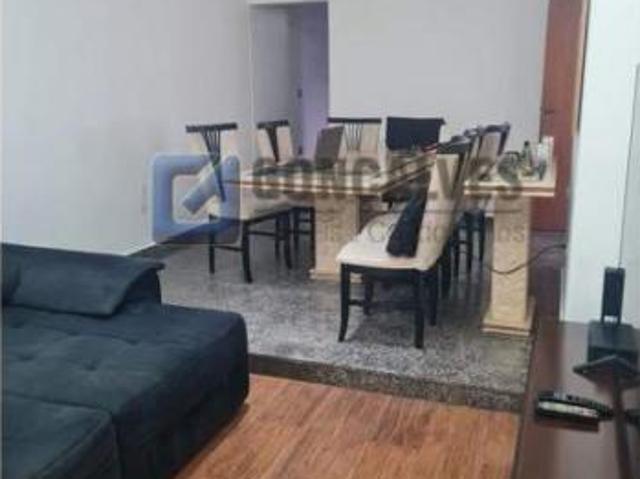 Sobrado Residencial em Jardim São Francisco, SBC — 2 Qts, 1 Suíte, 1 Vaga