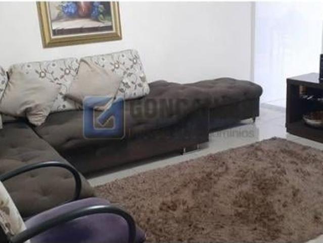 Sobrado Residencial em Jordanópolis, São Bernardo do Campo – 198 m², 2 Vagas