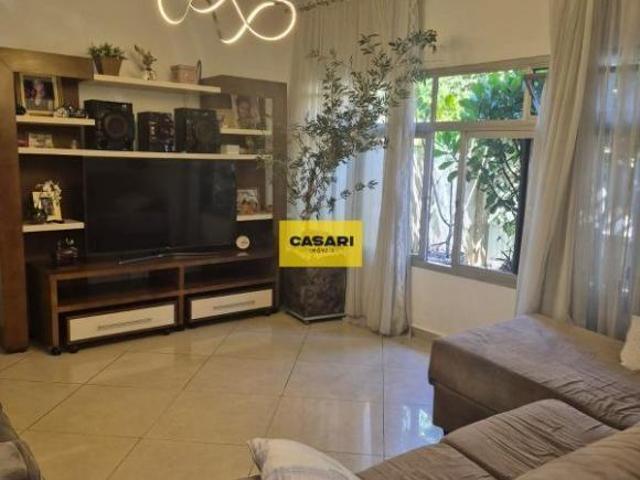 Sobrado Residencial em Planalto, SBC Financia, Permuta e Ocupado
