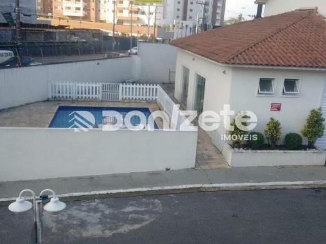 Sobrado Residencial em Santo André Vila Homero Thon – 3 Quartos, 2 Vagas e Ótimas Possibilidades d
