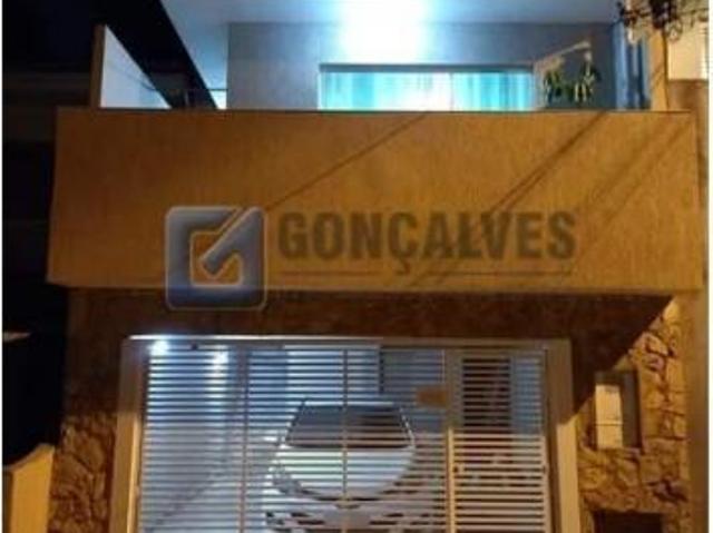 Sobrado Residencial em Santo André Vila Sacadura Cabral – 2 suítes, 200m², 2 vagas