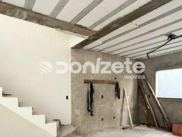 Sobrado Residencial em Santo André – Vila Valparaíso | 3 dorms, 1 suíte, 2 vagas, financiamento