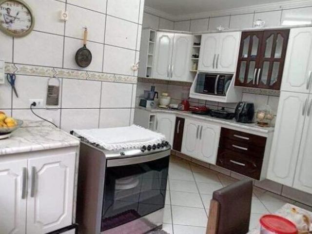 Sobrado Residencial em Santo André 3 Quartos, 2 Vagas, Financia/Permuta