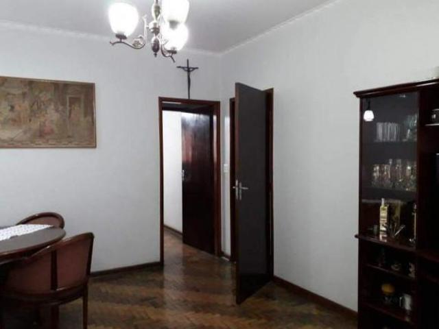 Sobrado Residencial em Vila Assunção – 3 Quartos, 2 Vagas, 202m²