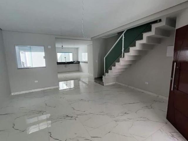 Sobrado residencial em Vila Scarpelli, Santo André 3 suítes — 4 vagas