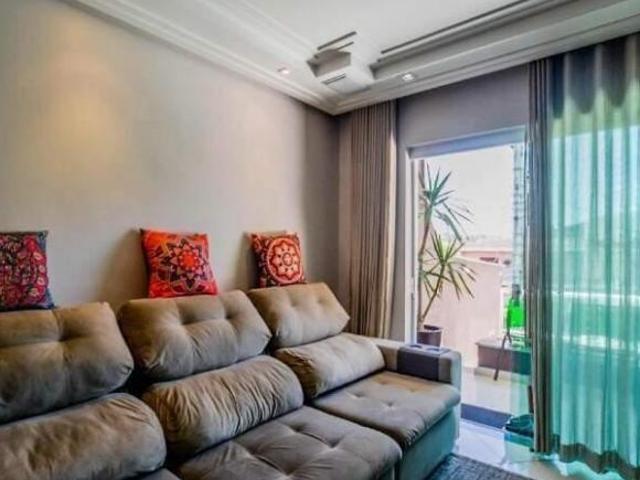 Sobrado Residencial em Vila Pires, Santo André – 448 m² Porteira Fechada