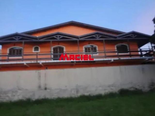 Sobrado Residencial União 4 dorm