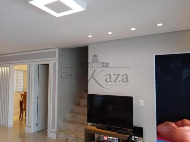Sobrado Residencial Urbanova Premium 4Dorms 350m² Proprietário estuda permuta po