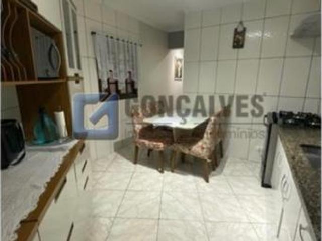 Sobrado Residencial 2 Dormitórios com 1 Vaga em Santo André Condomínio Maracanã