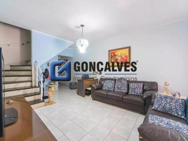 Sobrado Residencial 2 Quartos com 2 Vagas Vila Scarpelli, Santo André