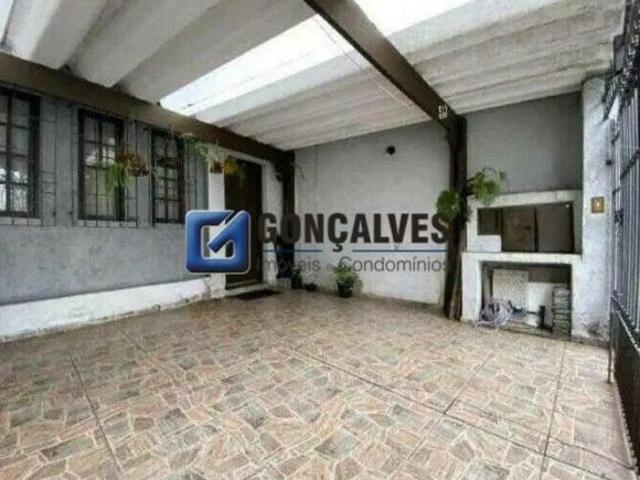 Sobrado Residencial 2 Quartos com 2 Vagas em Campestre, Santo André