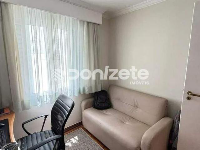 Sobrado residencial 3 dormitórios 1 suíte no Campestre — 220 m² em Santo André/SP