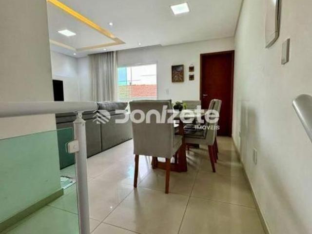 Sobrado Residencial 3 Dormitórios com 2 Vagas em Vila Pires, Santo André – Financiamento Aceito