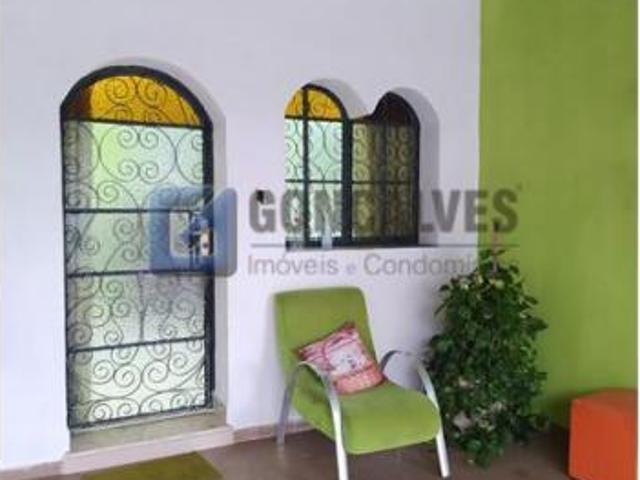 Sobrado Residencial 3 Dormitórios com 2 Vagas no Campestre, Santo André