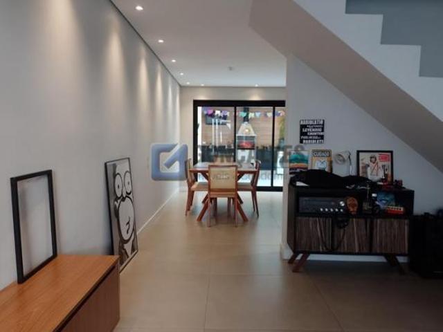 Sobrado Residencial 3 Dorms com Suíte, Espaço Gourmet – Vila Floresta, Santo André