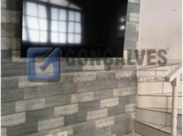 Sobrado Residencial 3 Dorms com 4 Vagas em Jardim Las Vegas, Santo André
