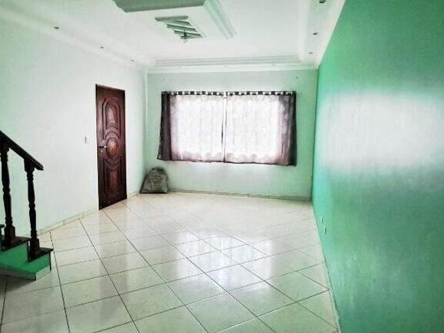 Sobrado Residencial 3 suítes com 6 vagas em Jardim Las Vegas, Santo André – Financia e aceita permut