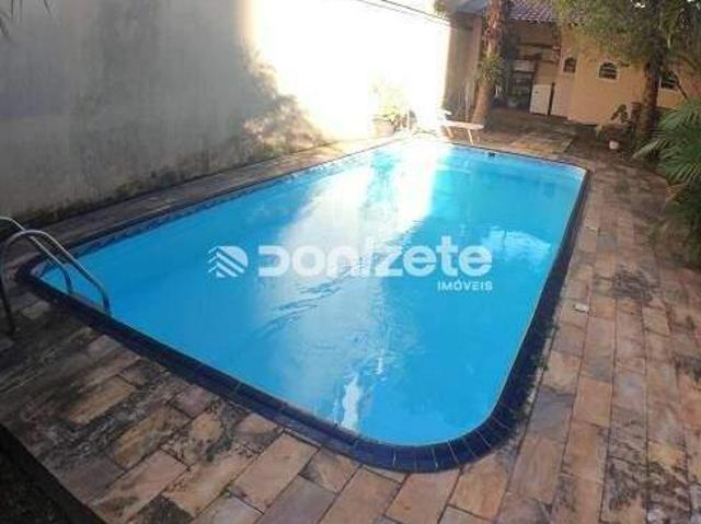 Sobrado Residencial 3 suítes com 2 vagas em Jardim, Santo André – Financiamento Sim