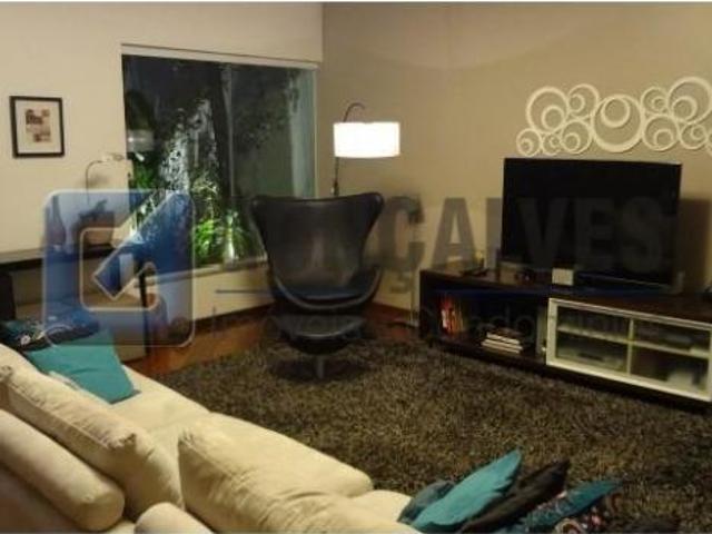Sobrado Residencial 3 suítes, 4 vagas Vila Floresta, Santo André