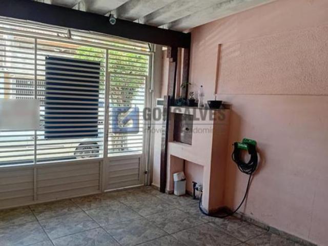 Sobrado Residencial 3 Quartos à Venda em Alves Dias, SBC — 118,6 m² 1 vaga