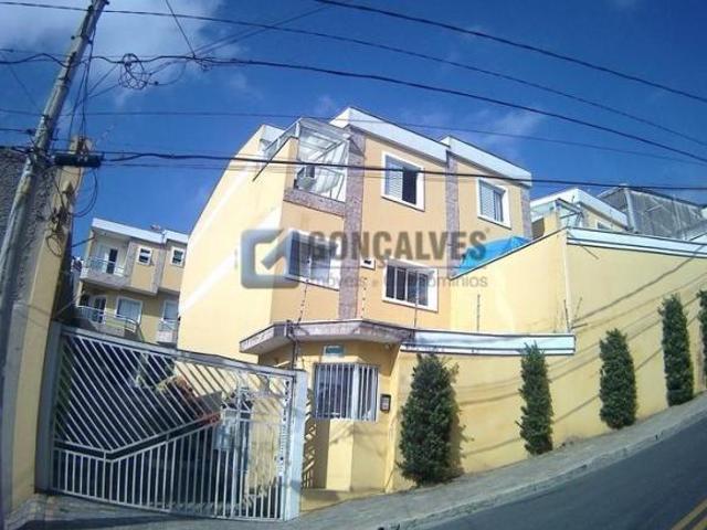 Sobrado Residencial 3 Quartos com 2 Vagas na Vila Lusitânia, São Bernardo do Campo R$800.000