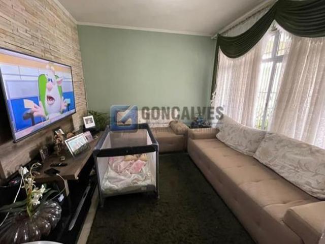 Sobrado Residencial 3 Quartos com Espaço Gourmet e Churrasqueira na Vila Metalúrgica, Santo André