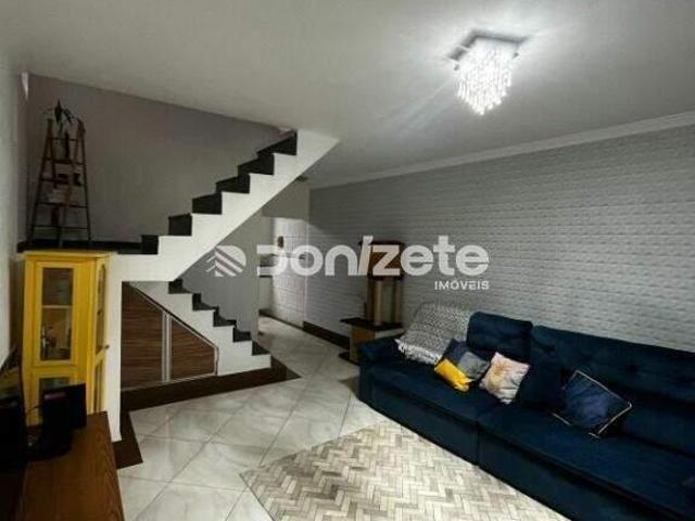 Sobrado Residencial 3 Quartos com Suíte, Vista Mar e Churrasqueira – Vila Baeta Neves, SBCampo
