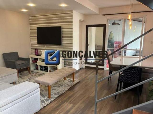 Sobrado residencial 3 quartos em São Bernardo do Campo Jordanópolis | 180 m² | 2 vaga