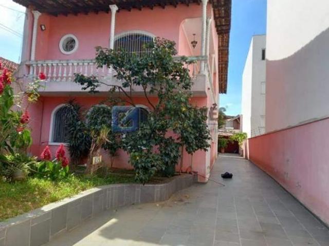 Sobrado Residencial 4 Dormitórios com 12 Vagas em Baeta Neves, SBC