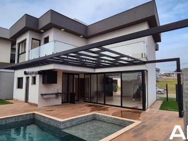 Sobrado Residencial 4 suítes Jardins Porto Casa em Condomínio com 4 Quarto s por R$ 1630000.00 no s