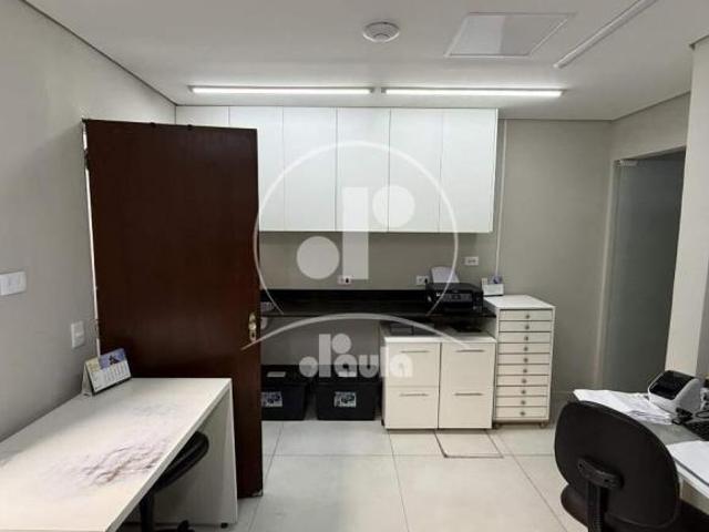 Sobrado Residencial 4 Quartos 2 Salas em Santo André – Vila Guiomar | 2 Vagas | Aceita Financiamen