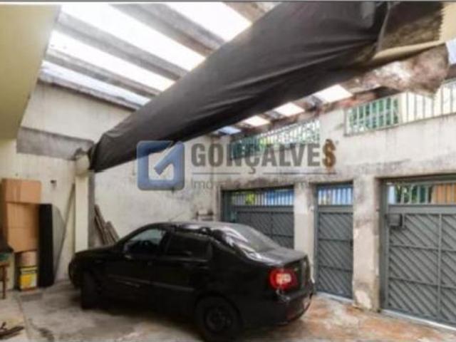 Sobrado Residencial 4 Quartos com 3 Vagas à Venda em Assunção, SBC Piso Frio