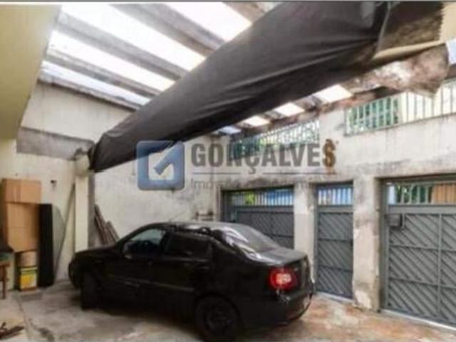Sobrado Residencial 4 Quartos com 3 Vagas à Venda em Assunção, SBC Piso Frio