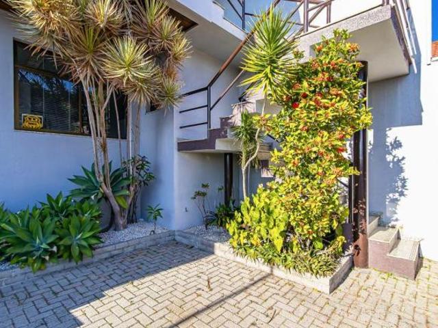 Sobrado Residencial/Comercial à venda no Jardim das Américas