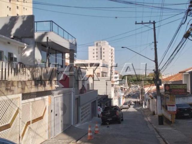 Sobrado residencial/comercial com 4 dormitórios, 3 banheiros, 2 vagas na região de Santana